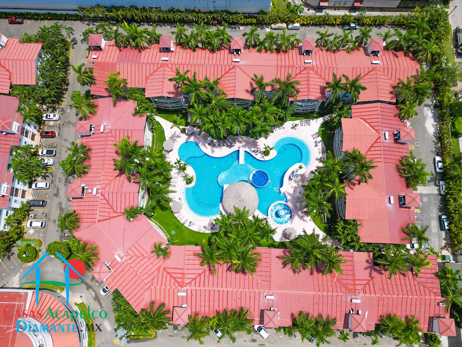 Playa Diamante - Diamante Lakes